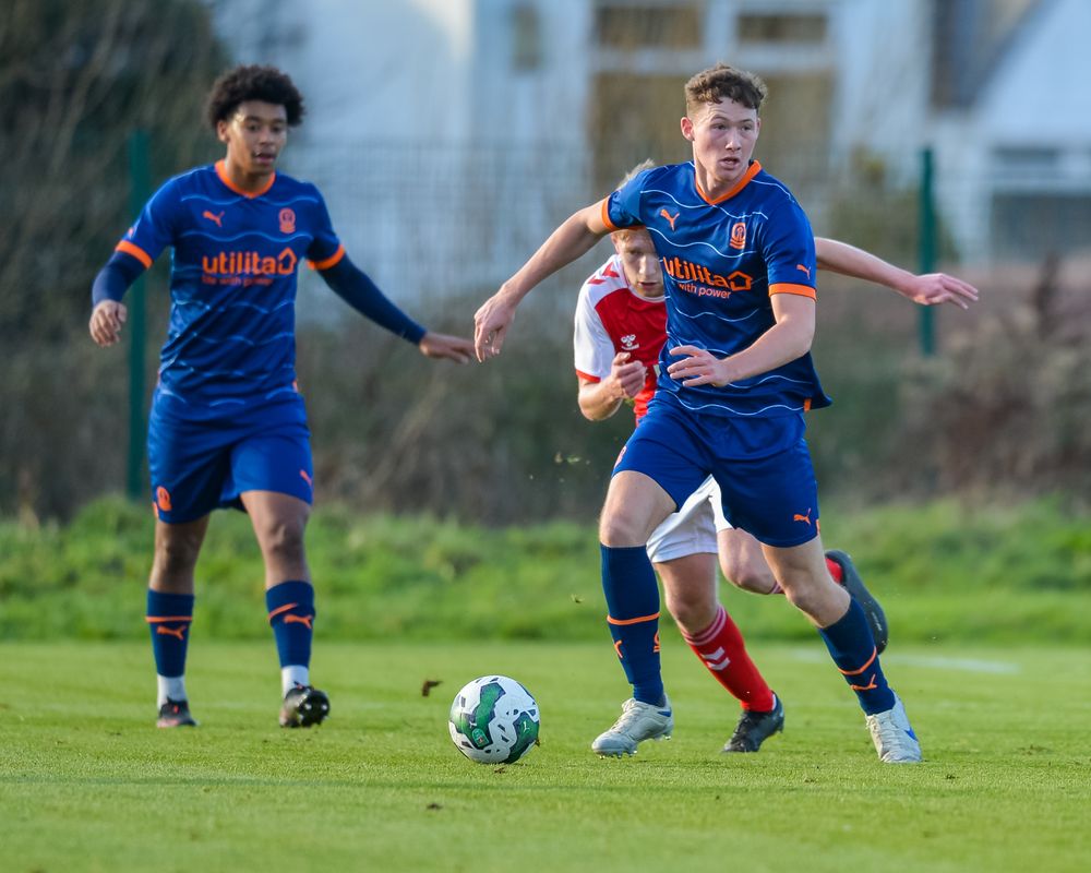 Squires: Build Winning Mentality | Blackpool Football Club