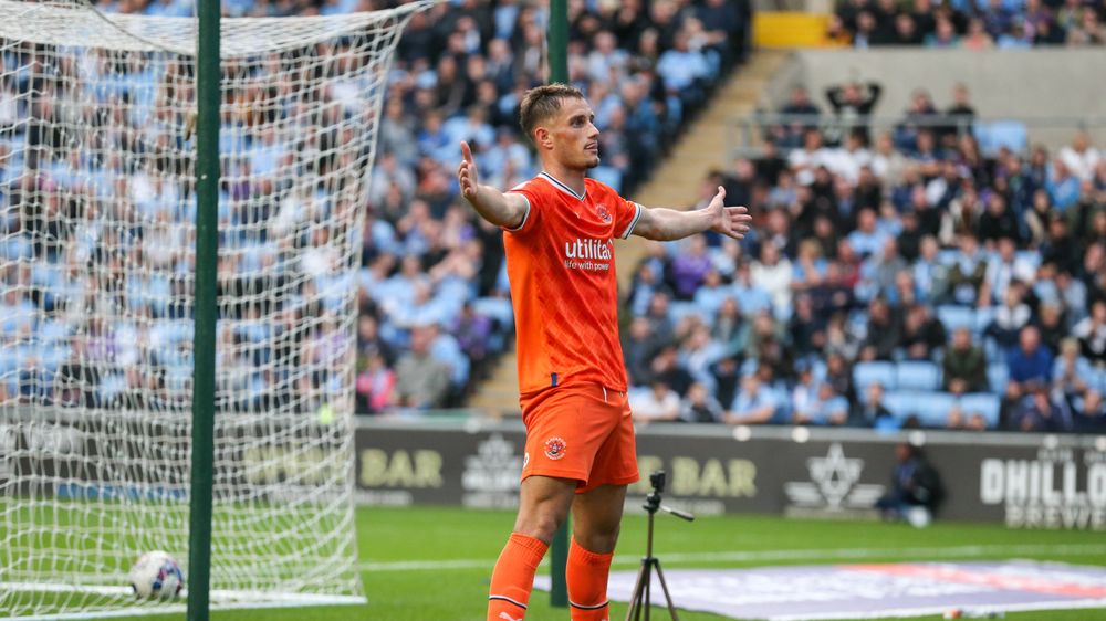 Report: Coventry City 1 Blackpool 2 | Blackpool Football Club