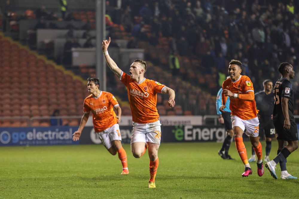 Report: Blackpool 2-2 Huddersfield | Blackpool Football Club