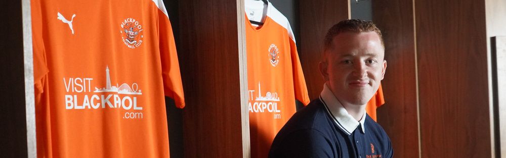 Blackpool Make Move For Shayne Lavery | Blackpool Football Club